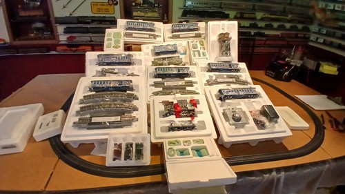 Hawthorne Village Magic of Disney Express Train Set | eBay