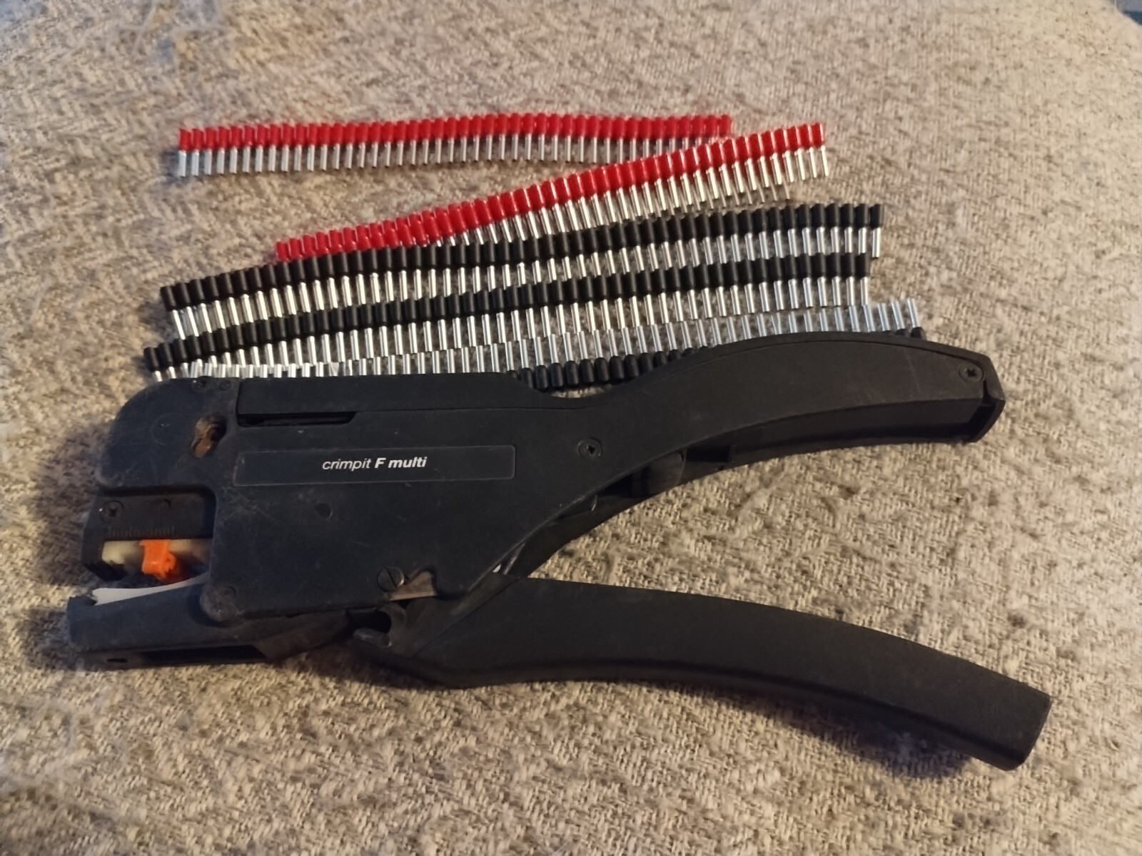 Auto-Feed Ferrule Crimp Tool..Crimpit F multi.. With some red and black ...