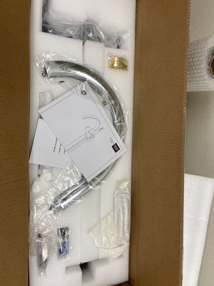 Grohe 29302000 Free Standing Tub Filler with Built-In Diverter and Hand ...