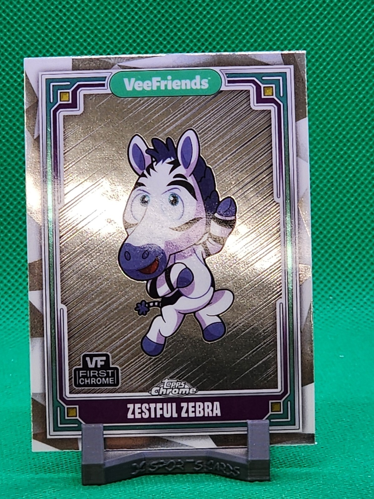 Zestful Zebra 2025 Topps Chrome VeeFriends #95 Black Refractor /10 ...