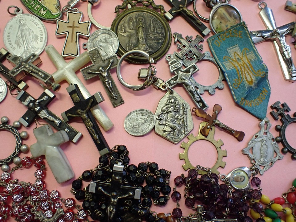 RELIGIOUS DESTASH / 80 ANTIQUE - VINTAGE RELIGIOUS ITEMS | eBay