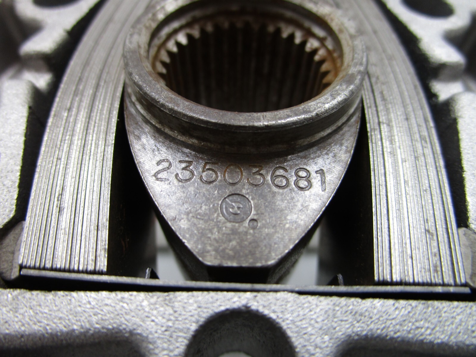 Detroit Diesel 23503082 Blower Drive Coupling Assembly 5150345 23503681 ...