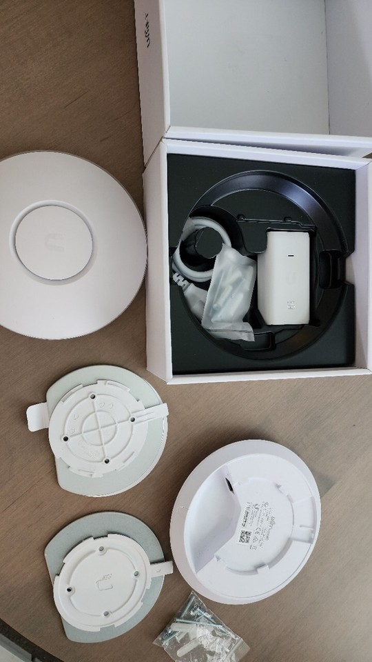 Set of 2 - Ubiquiti Compact UniFi nanoHD Internal 1733Mbit/s POE Access ...