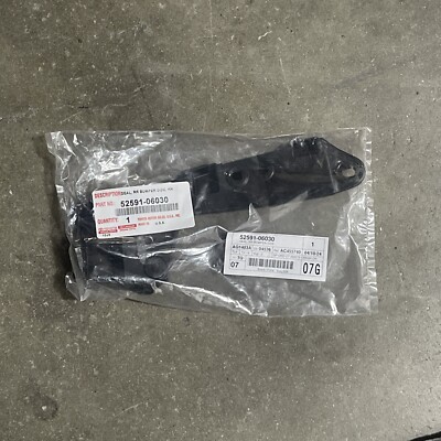 2018 - 2024 TOYOTA CAMRY REAR BUMPER RIGHT MOUNT BRACKET SUPPORT OEM ...