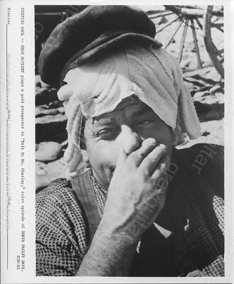 1970 Press Photo of Actor SEAN McCLORY in DEATH VALLEY DAYS Vtg 8X10 ...