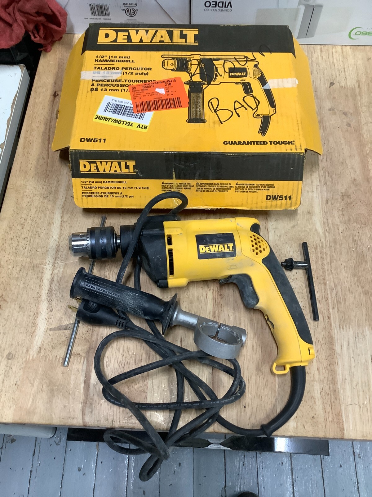 BAD DEWALT DW511 120V 1/2" VSR Corded Hammer Drill FOR PARTS | eBay