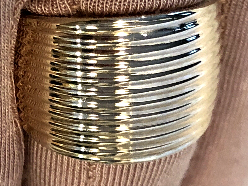 ETERNA GOLD 14K YELLOW GOLD STRIPE TEXTURED RING, SIZE 7 (M4223G-23) | eBay