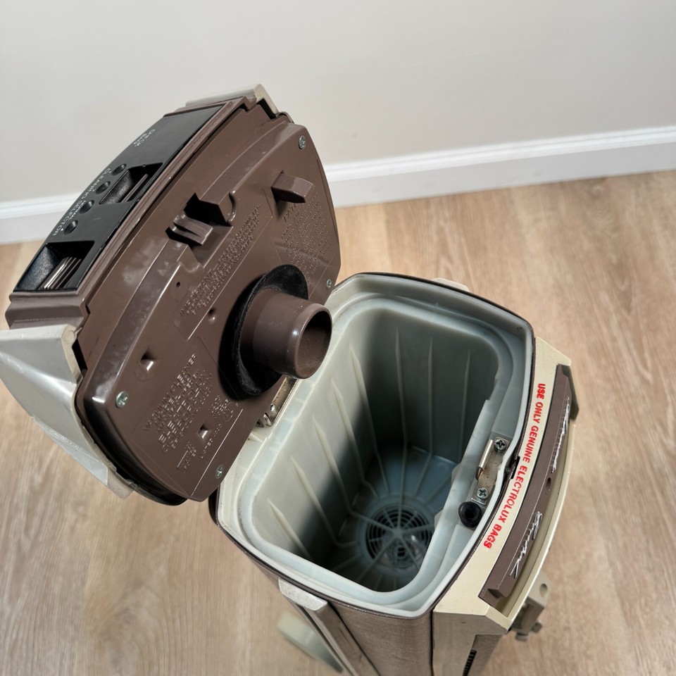 Electrolux Marquise 1521 Canister Vacuum BUNDLE Power Nozzle + Tools ...