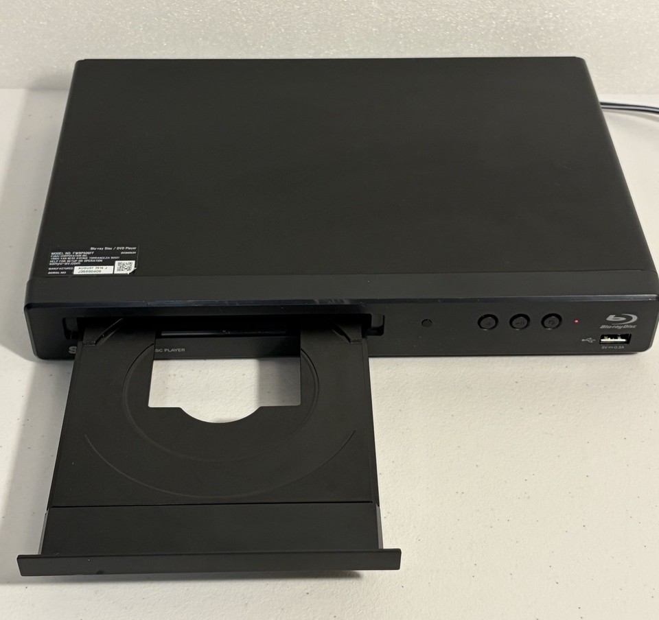 SANYO Blu-Ray DVD CD Player FWBP506FF W/Remote+ HDMI Cable - TESTED | eBay