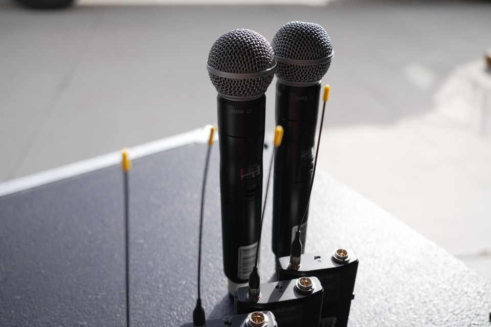 Shure ULXD4Q-G50, 4 channel package | eBay