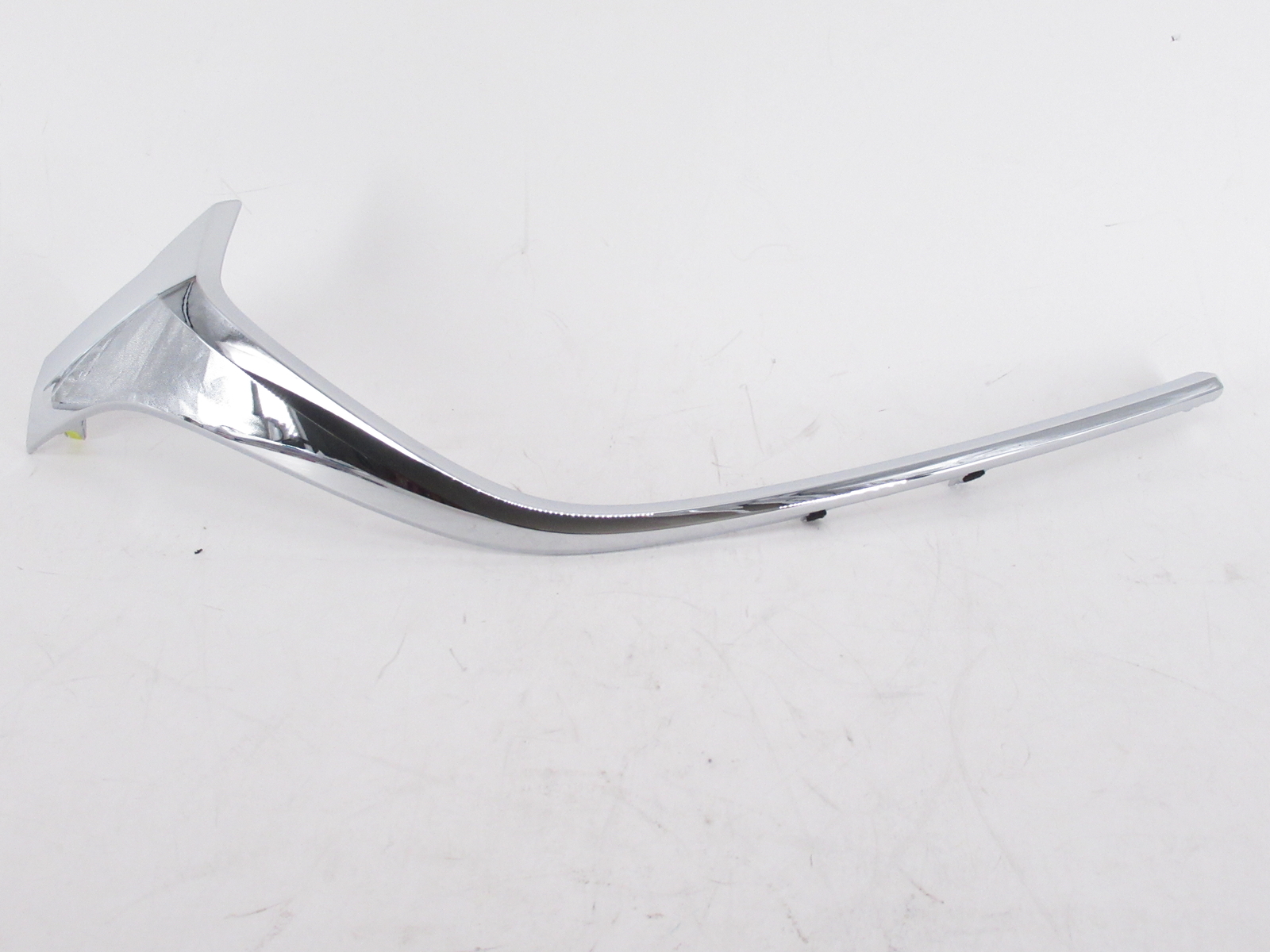 Genuine OEM Mazda D10J-50-7J0C Passenger Side Front Molding Trim 2016 ...