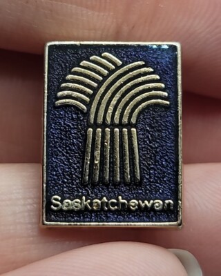 VTG Saskatchewan Travel Pin Canada Collectible | eBay