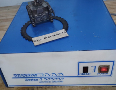 Branson 7000 Ultrasonic Generator S7025-12 =Used= Powers Up = Read ...