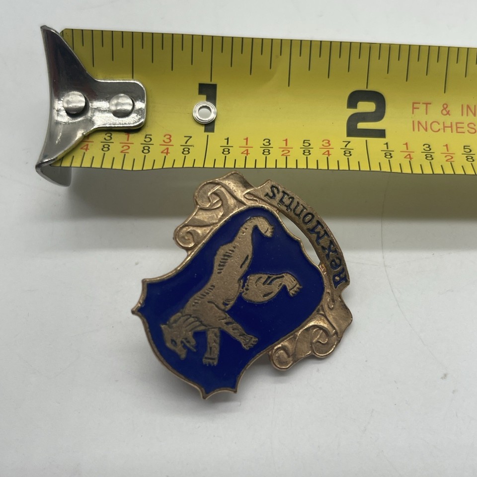 U.S. Military 136th Infantry Regiment Crest DI DUI Pin Clutch Insignia ...