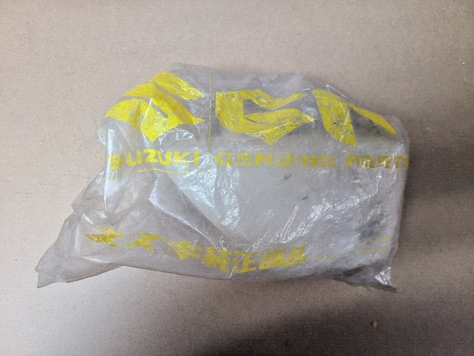 NOS Suzuki TC90 TS90 Oil Tank 44611-25001 Original Packaging | eBay