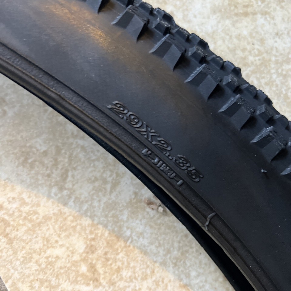 PAIR MAXXIS TIRES MAX IKON 29 x2.35 Black 3C Exo Maxx Speed 29” tires ...
