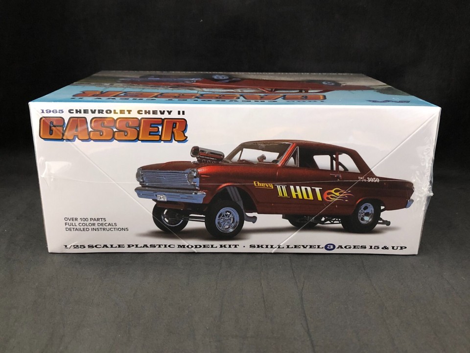 Moebius Models 1965 Chevrolet Chevy II Gasser 1:25 Scale Plastic Model ...