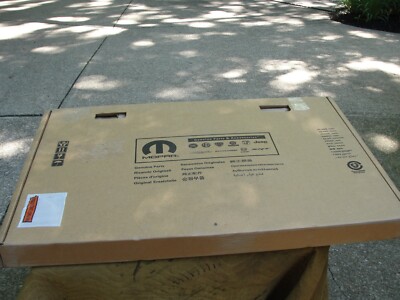 NOS 2024 Jeep Grand Wagoneer Right Rear Quarter Glass 68496208AC | OE ...