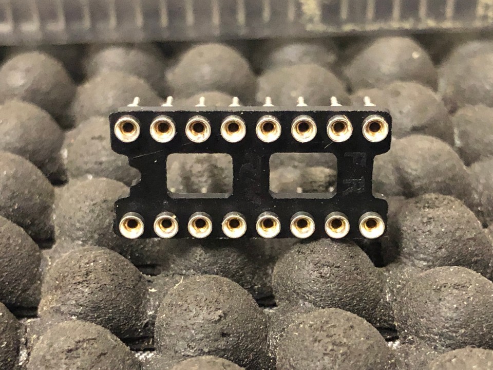 855pc RN Mill-Max Style IC & Component Socket DIP 16 Soder Terminals ...