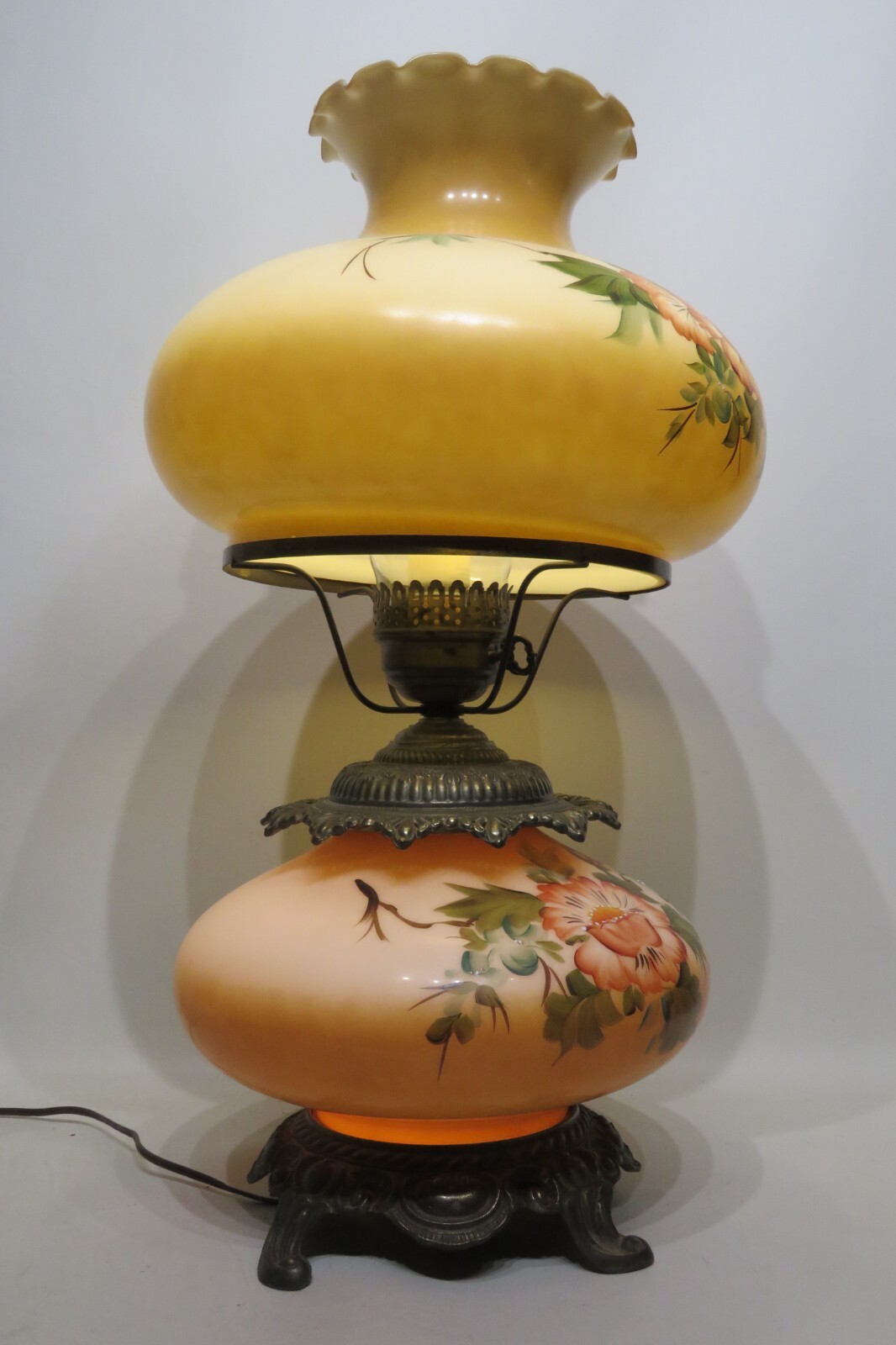 Hurricane Parlor Lamp 3-Way 24½" Tall Gone with the Wind Style Hand ...