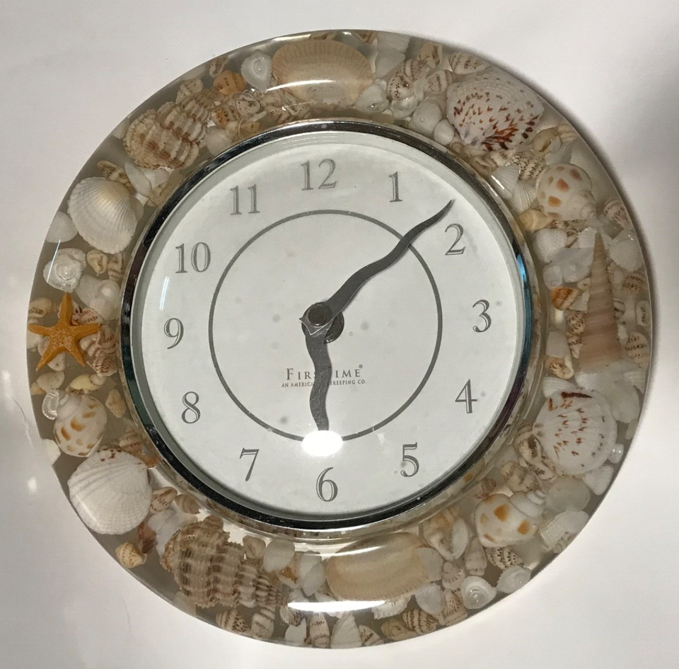 Seashell Wall Clock 8" Lucite Vomit Ocean Beach Vintage Analog First ...