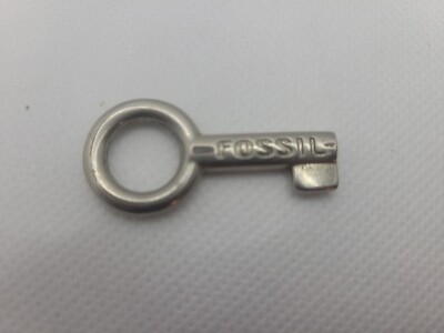 Silver Tone Fossil Watch Co. Advertisement Solid Shaft Skeleton Key ...
