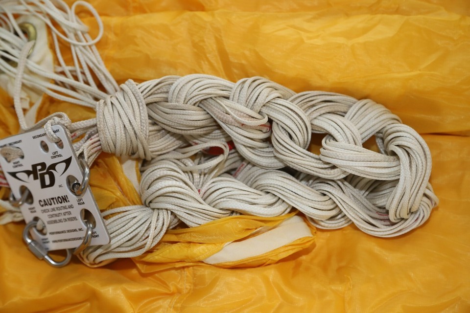 Sharpchuter 244 skydiving parachute reserve canopy - YELLOW 7 cell ...