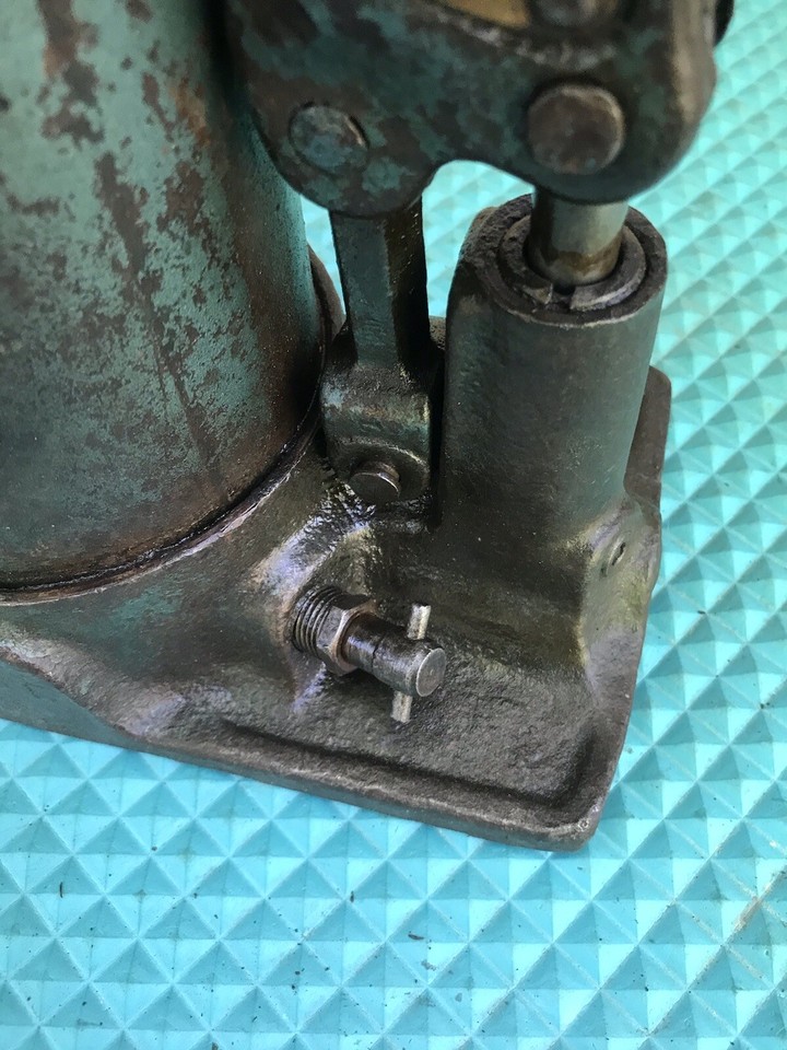 Vintage Walker Bottle Jack Racine Wis Mfg Co Tools USA | Aftermarket ...