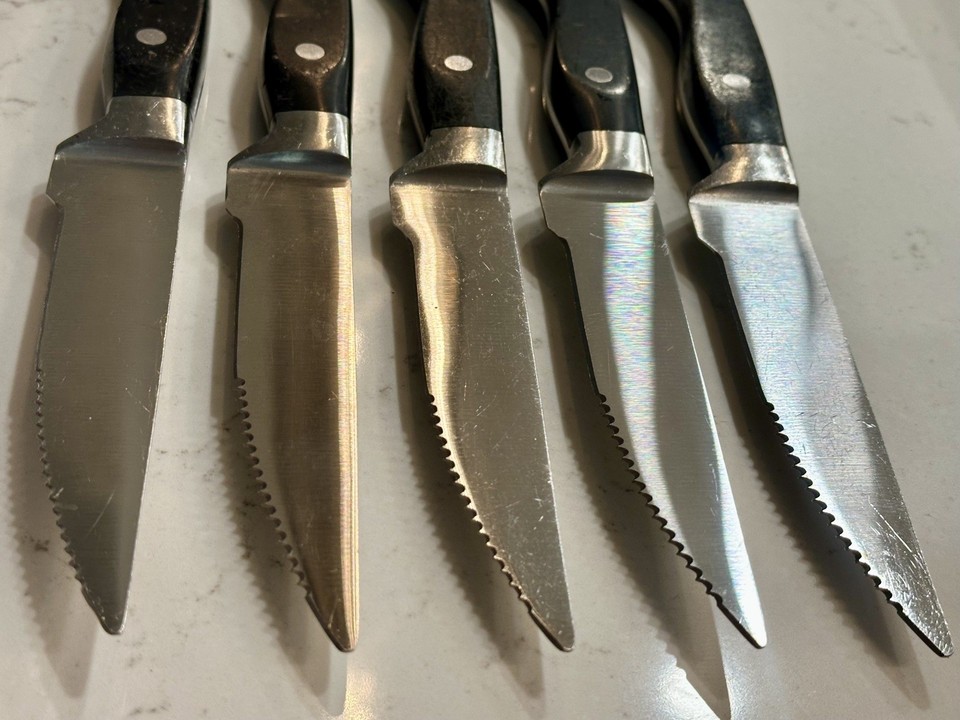 Five LONGHORN STEAKHOUSE Steak Knives, heavy weighted, w/ Logo ...