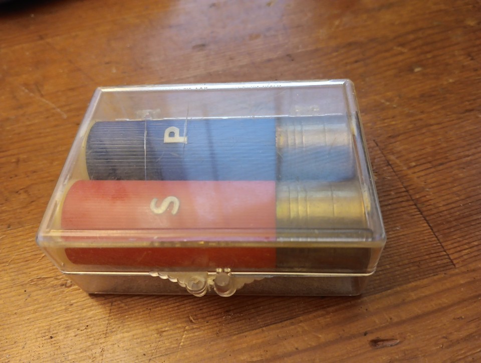 Shotgun Shells Salt & Pepper Shaker Set Vintage Blue & Red Camp Decor ...