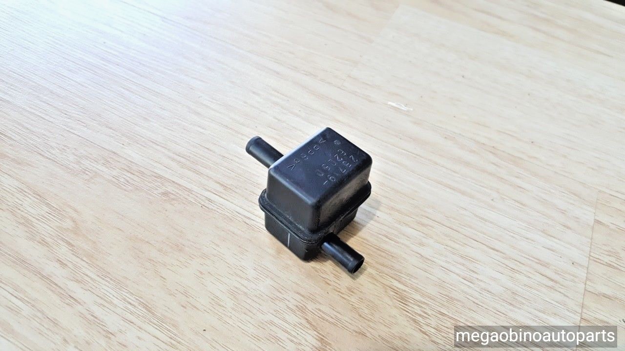 1995-2004 Toyota Avalon tank vacuum surge joint 17303-0a010 17303-20010 ...