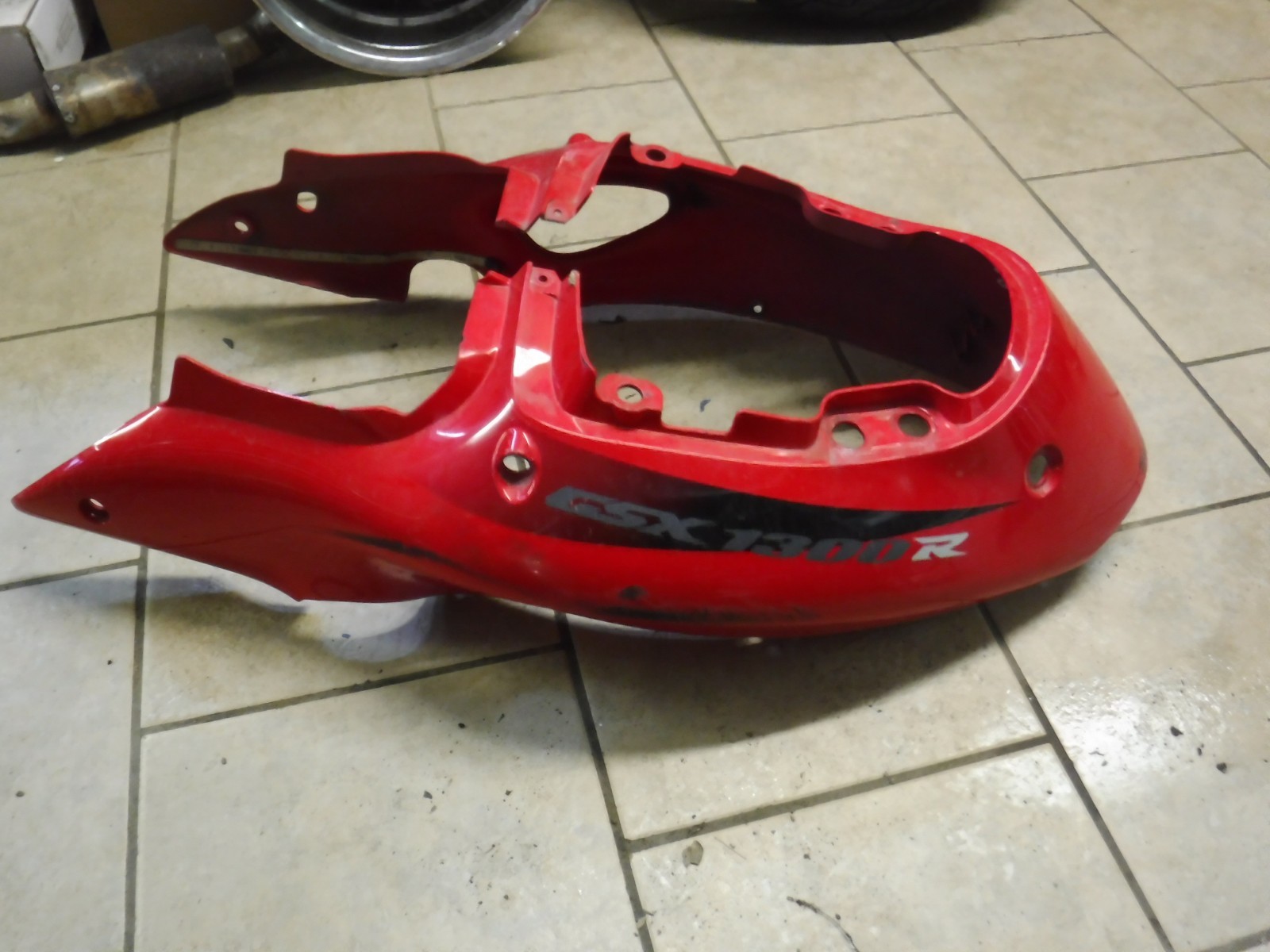 99-07 GSX1300R HAYABUSA BUSA Rear Tail Fairing Cowling Cover 47111-24F0 ...