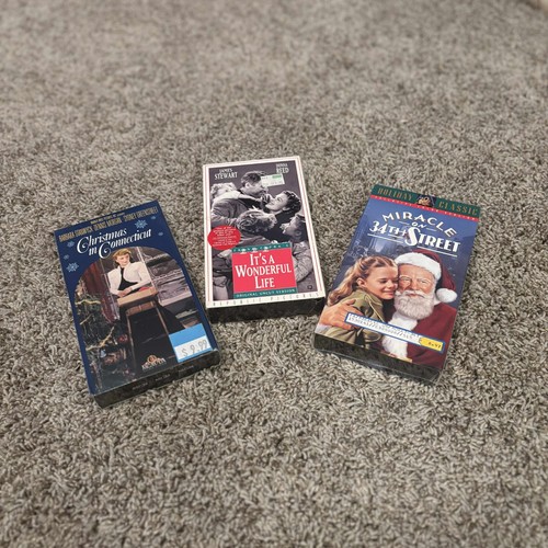 LOT OF 3 VHS Miracle On 34th St It’s A Wonderful Life Christmas Movie ...