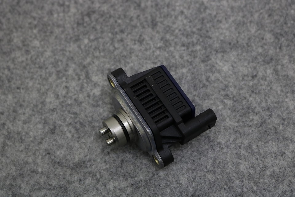 Original Audi A4 8W A5 RS5 F5 A6 4K Q5 FY Magnetventil 06M906048F ...