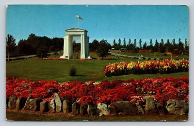 International Peace Arch, Washington & British Columbia VINTAGE ...
