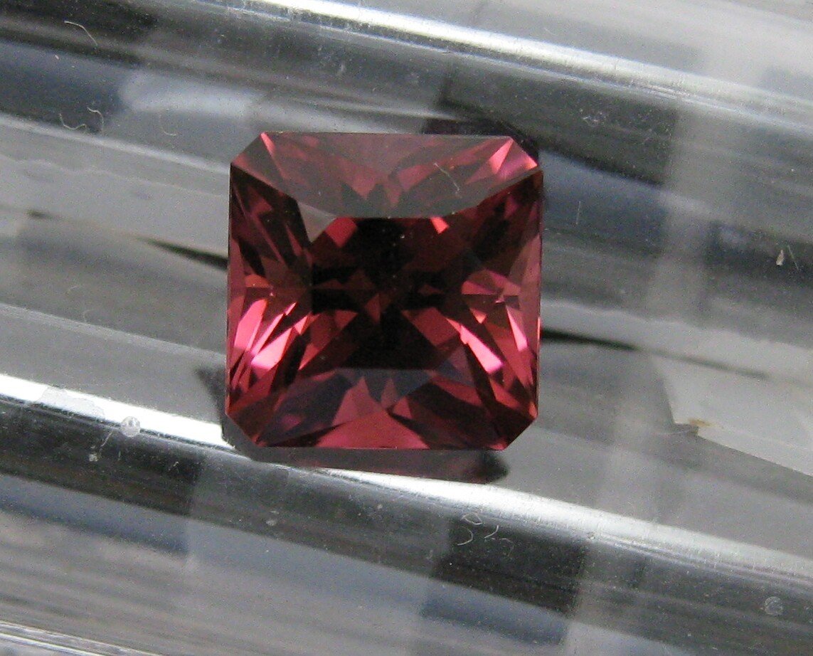 2.77 CT. NATURAL PINKISH / RED TOURMALINE | eBay