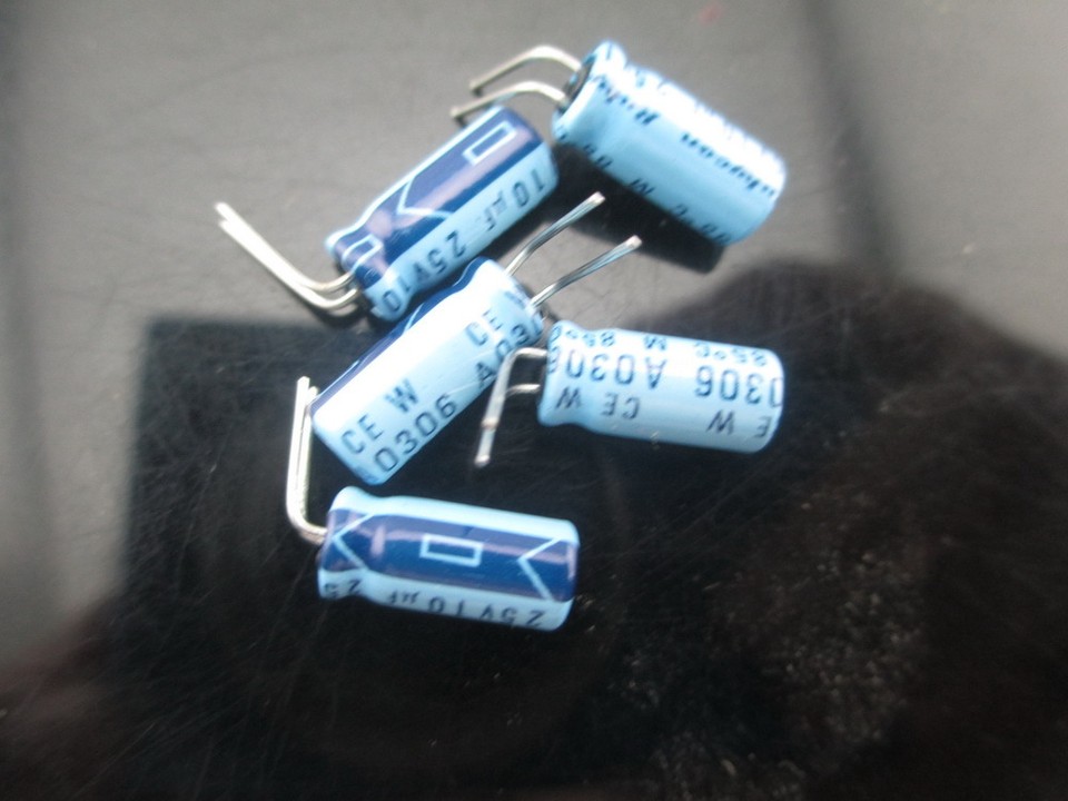 20pcs RUBYCON TWSS(CEW) 10uF 25V 10mfd 5X11mm electrolytic Capacitor 85 ...