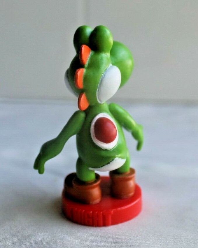 Wilton Pans Yoshi