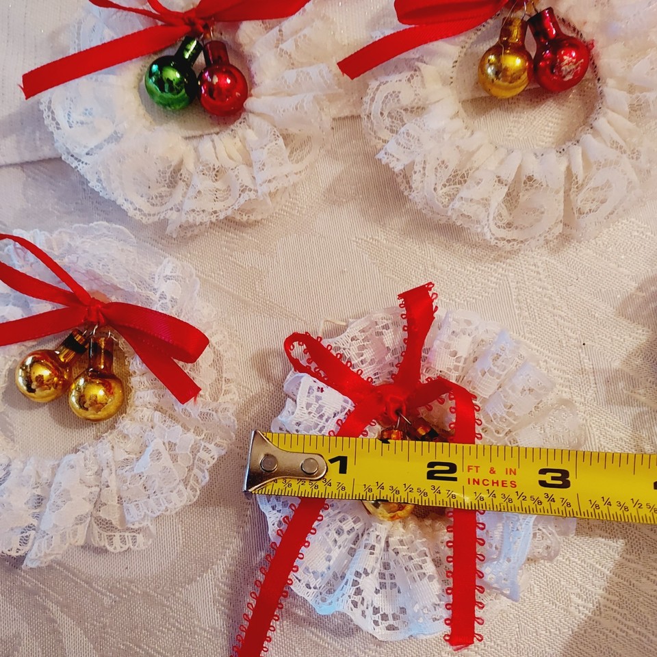 Vintage Handmade Lace Wreath Ornaments w/Mini Glass Feather Tree Balls ...