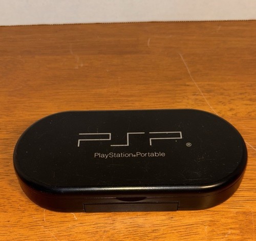 Sony PSP UMD Case For 8 Games Playstation Portable Hard Shell Game Case ...