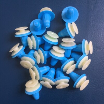 20 Door Trim Panel Clip Retainer Fastener 6777101010 For Toyota Mazda ...