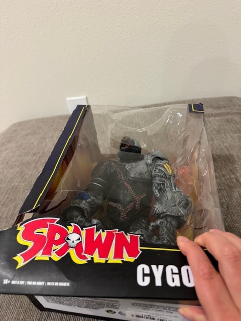 Spawn Cygor Mega Action Figure with Base, New but box is damaged | eBay