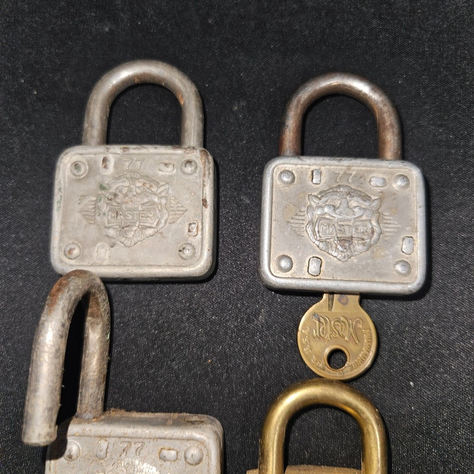 Lot of 4 - 3 VINTAGE LION'S HEAD PADLOCK MASTER LOCK + 1 . # 77 See ...