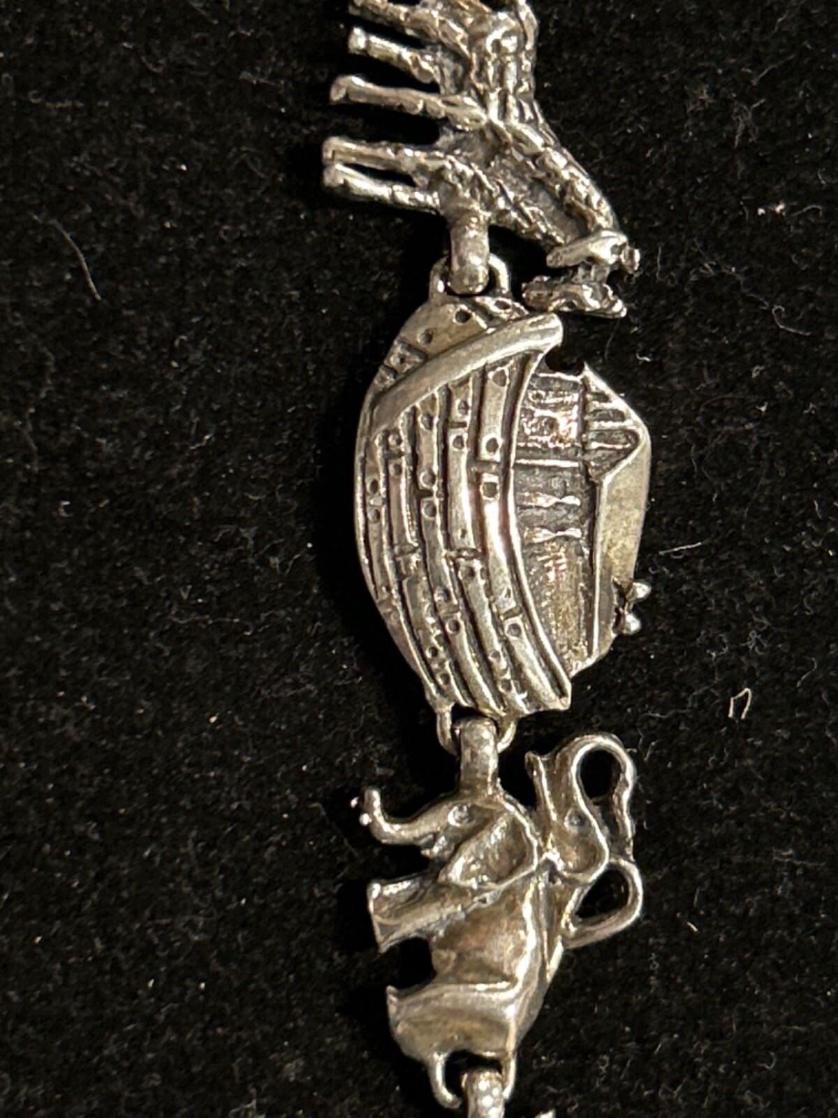 STERLING SILVER NOAHS ARK & ANIMALS TEXTURED LINK BRA… - Gem