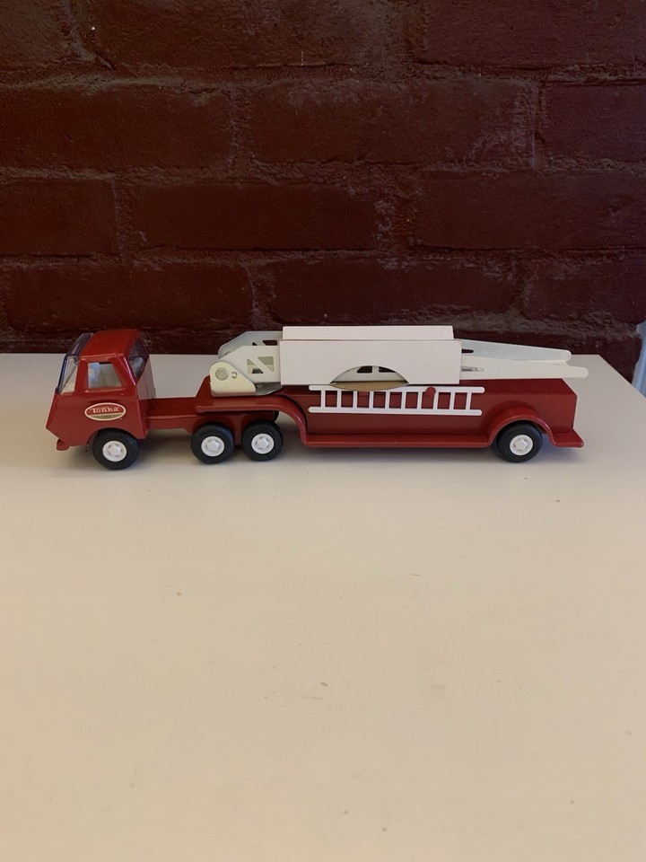 Vintage Tiny Tonka Toys Aerial Ladder Fire Truck #675 With Original Box ...