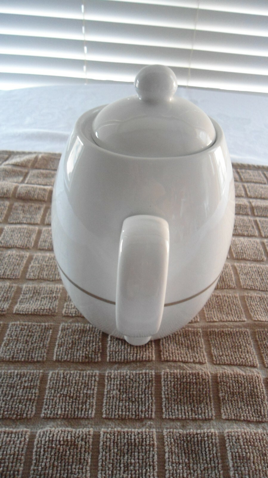 2015 STARBUCKS WHITE 30.4 OZ PITCHER TEA POT CARAFE COFFEE | eBay