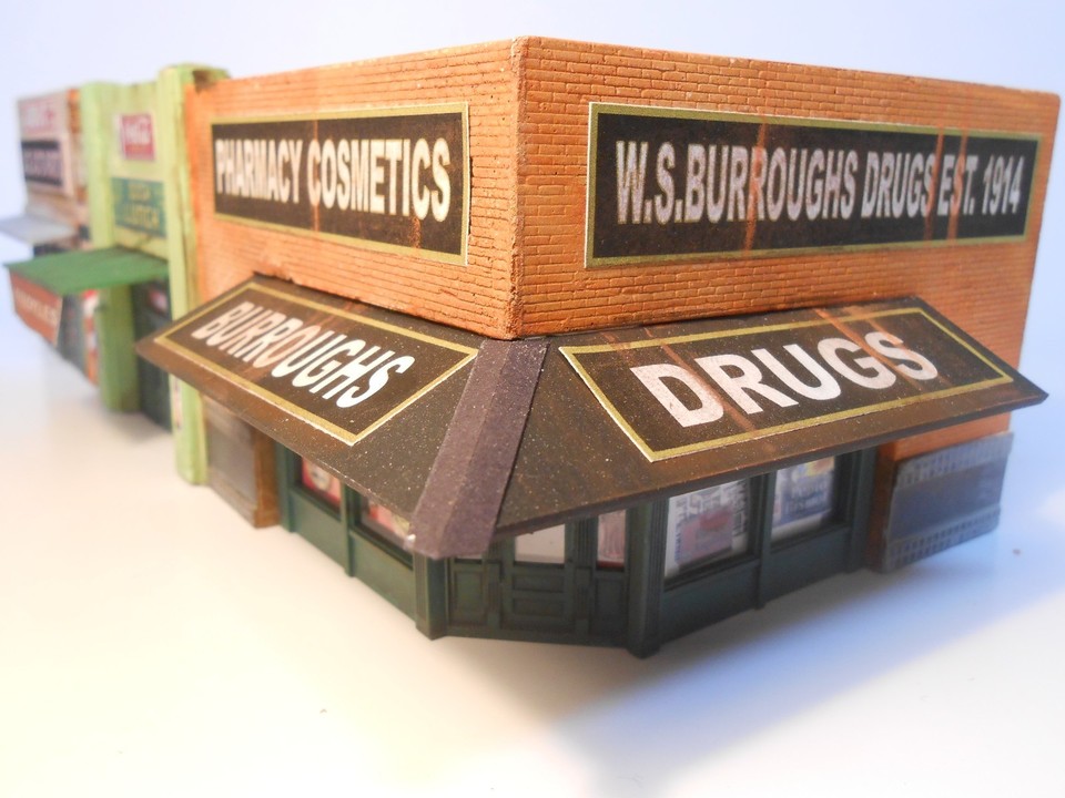 Downtown Deco HO Scale Building Kit Classic American Block! + Bonus ...
