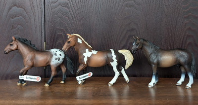 Schleich Horses Hanoverian Appaloosa Trakehner Pinto Stallions lot of 3 ...