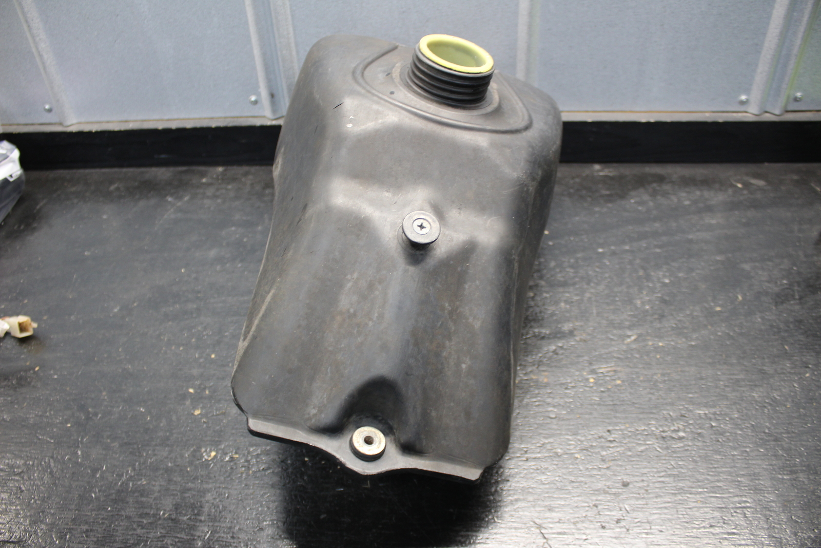 01-05 YAMAHA RAPTOR 660R 660 GAS TANK FUEL CELL PETROL RESERVOIR OEM ...