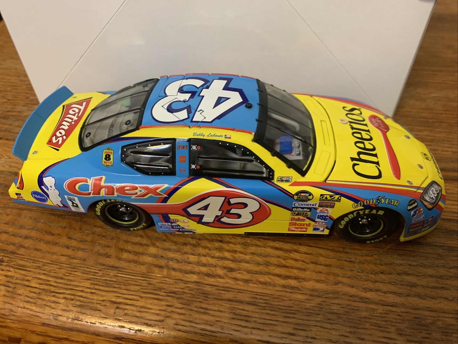 Authentic Racing Collectible Bobby Labonte #43 Cheerios 2007 Charger ...